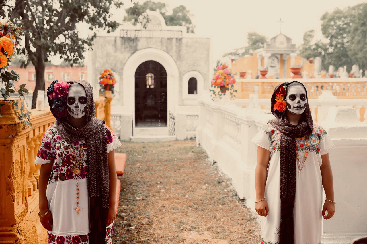 Janal Pixán y la folklorización de la cultura maya - Líneas Emergentes