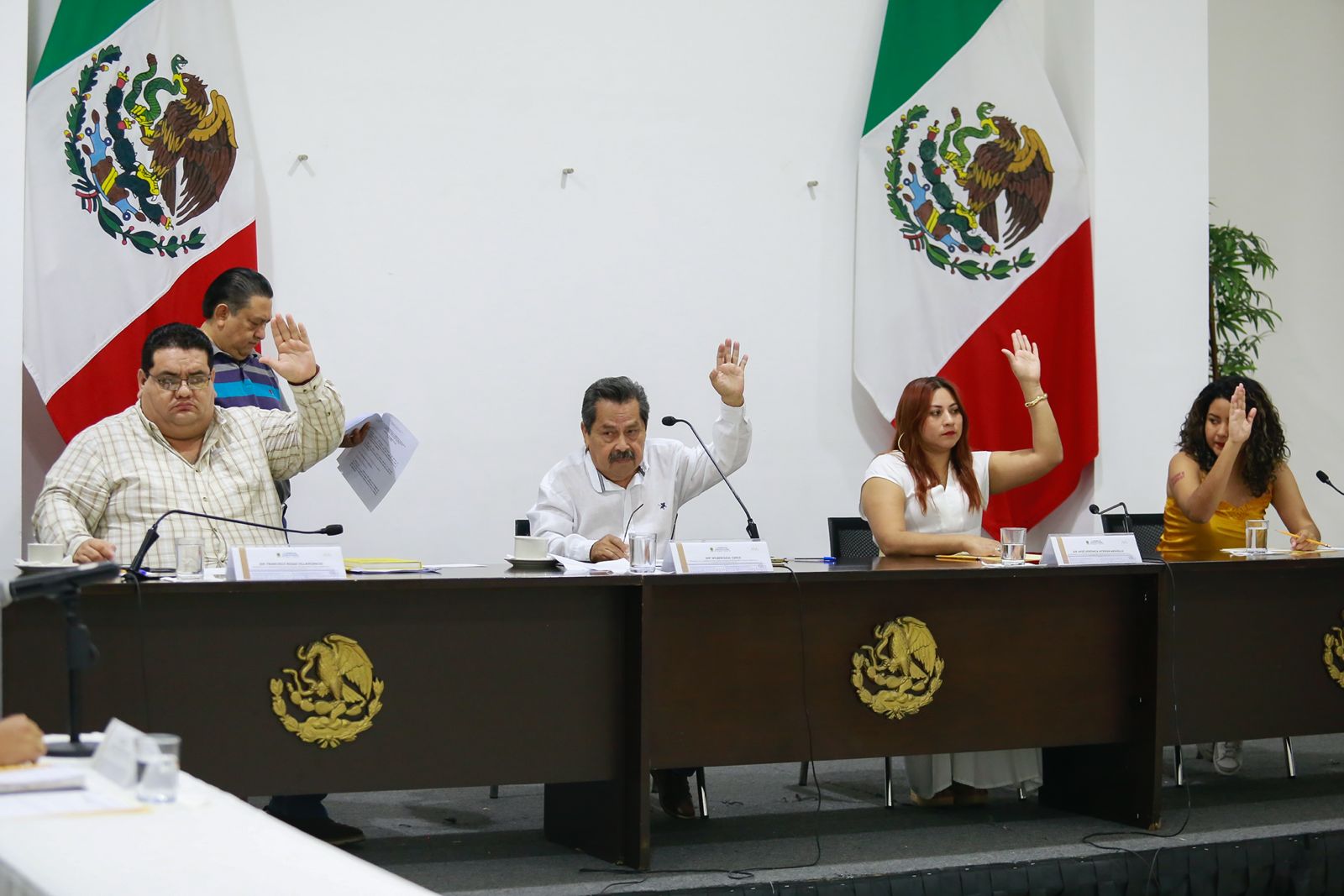 Para Ariel Avilés la Medalla “Héctor Victoria Aguilar” - Líneas Emergentes
